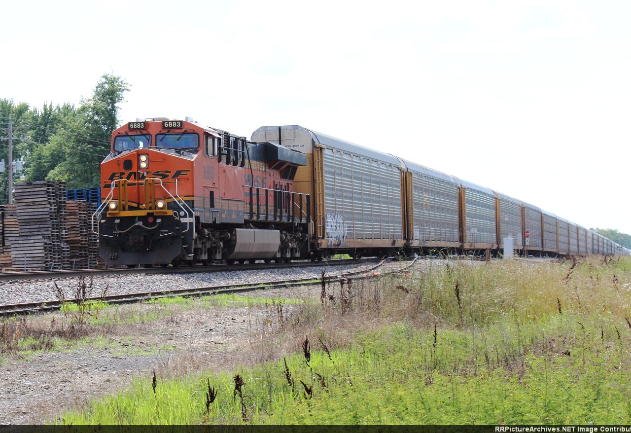 BNSF 6883